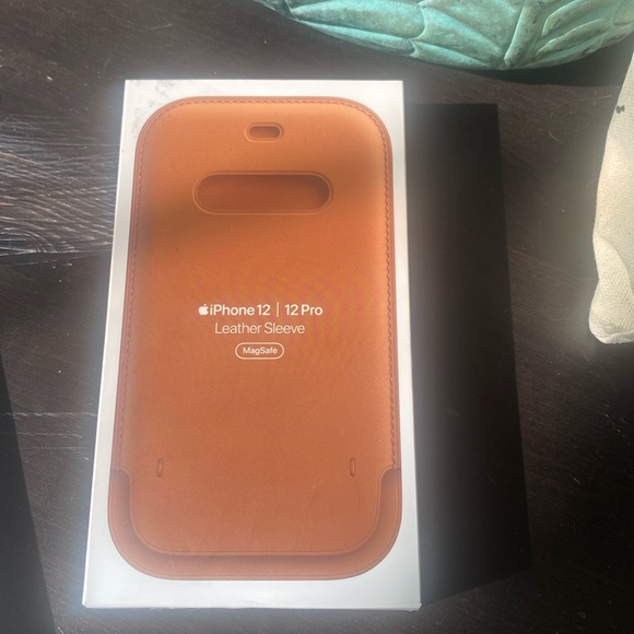 Apple | Cell Phones & Accessories | Iphone 2 12 Pro Leather Sleeve With ...